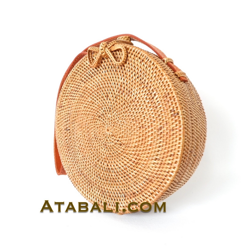 ata round handwoven bag with ribbon clip