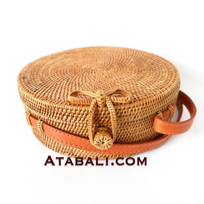 ata round handwoven bag with ribbon clip