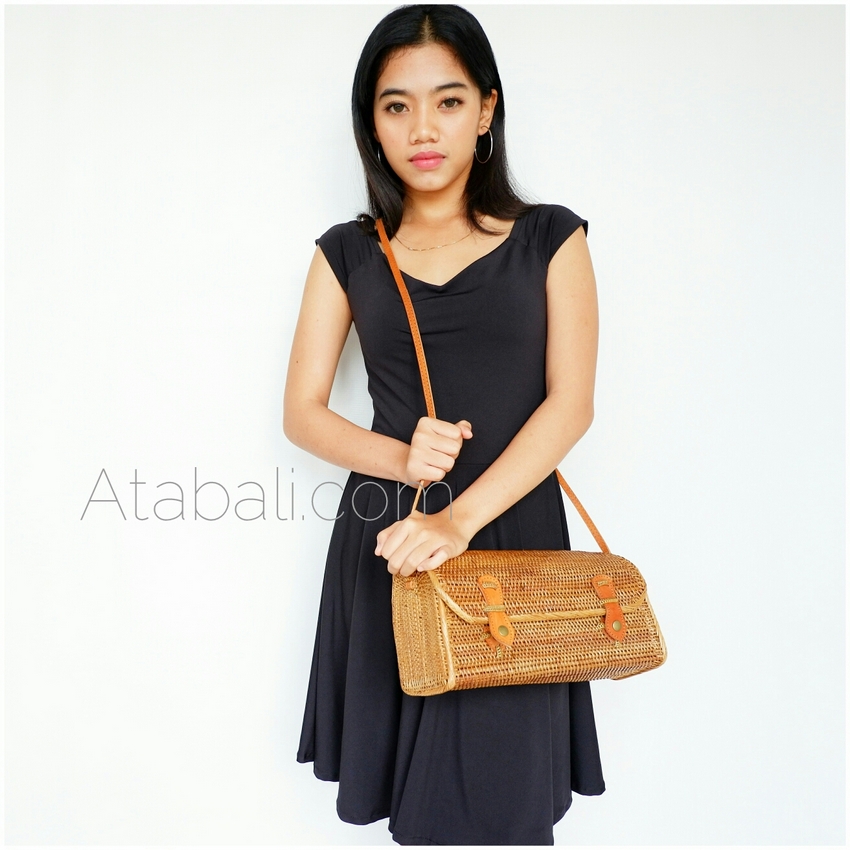 travel bags sling leather rattan ata handwoven bali